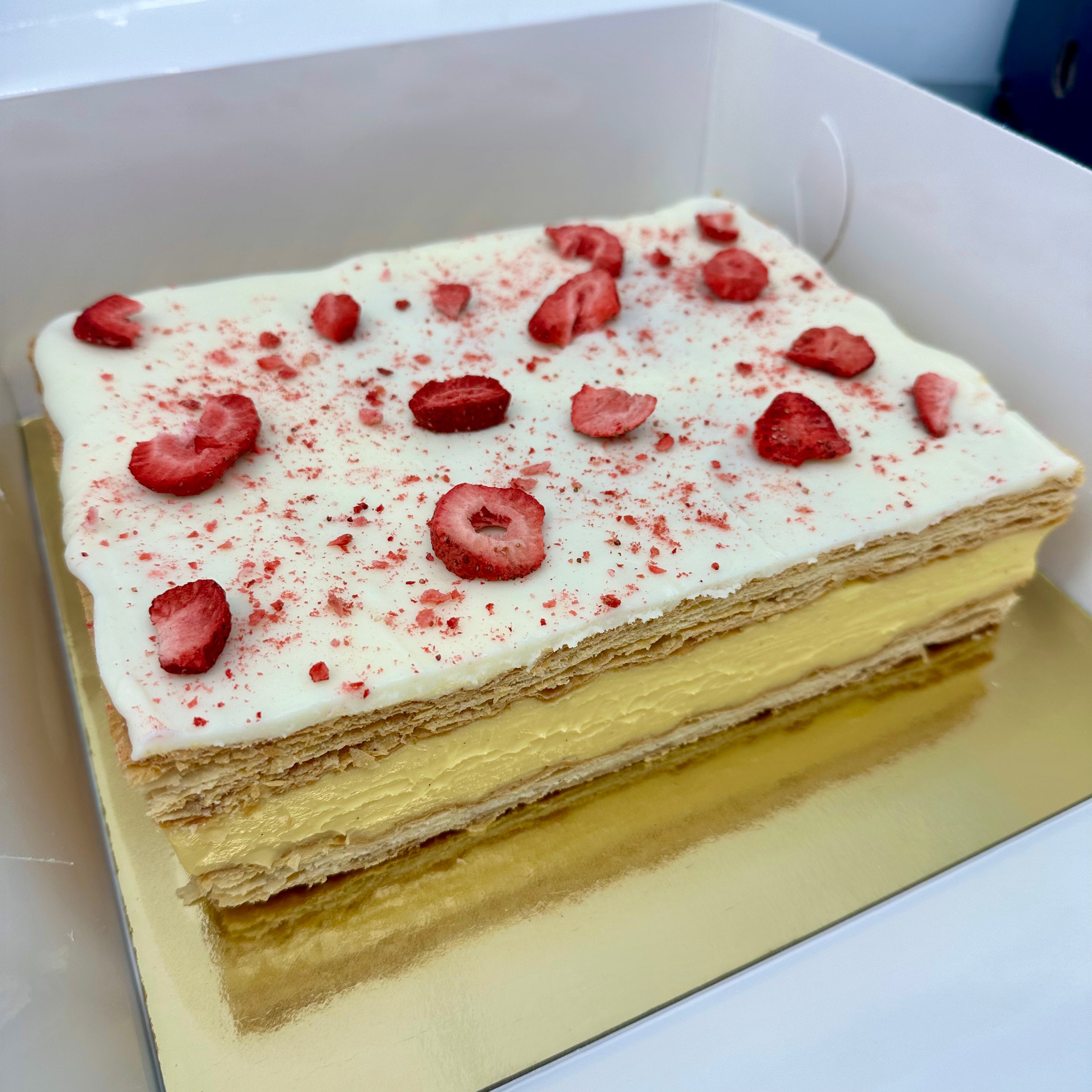 Vanilla Slice - Half Slab – Moments to Savour